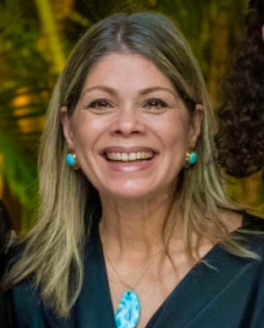 Ana Adela Vásquez es designada como nueva delegada de Iberia para ...